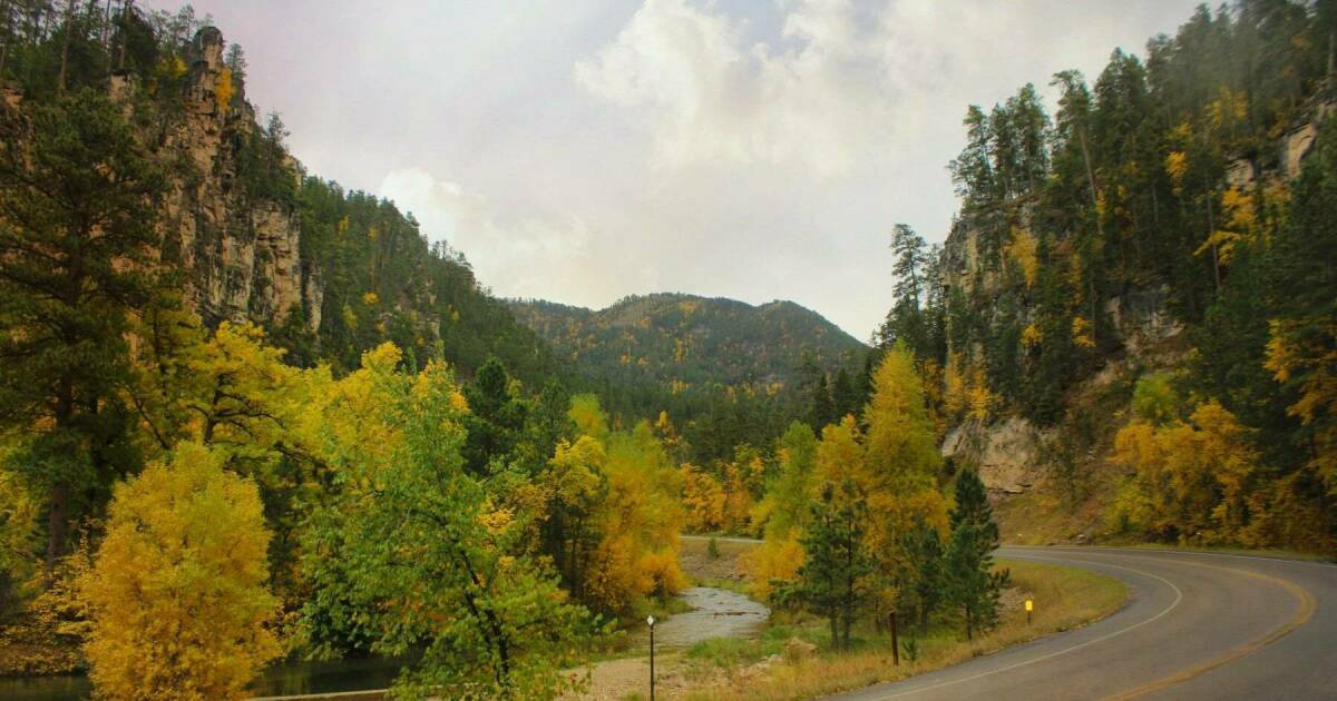 Attractions | ELKHORN RIDGE RESORT